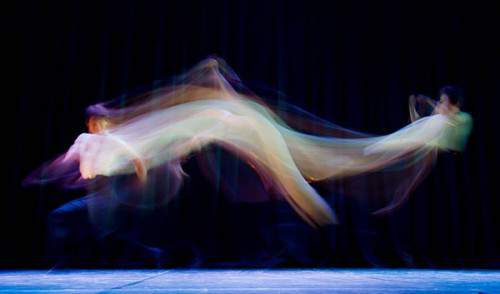 long-exposure-ballet-dancers-05 – SwitchBox